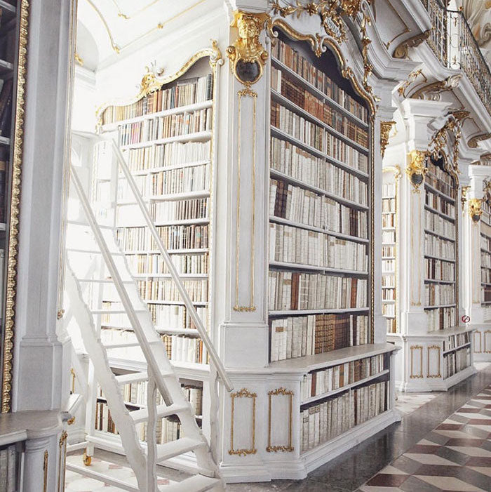 Books That Change Us – Heirloom Art Co.